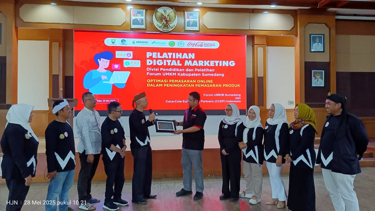 CCEP INDONESIA Bersama FSKU Sumedang Tingkatkan Kualitas Pelaku UMKM ...